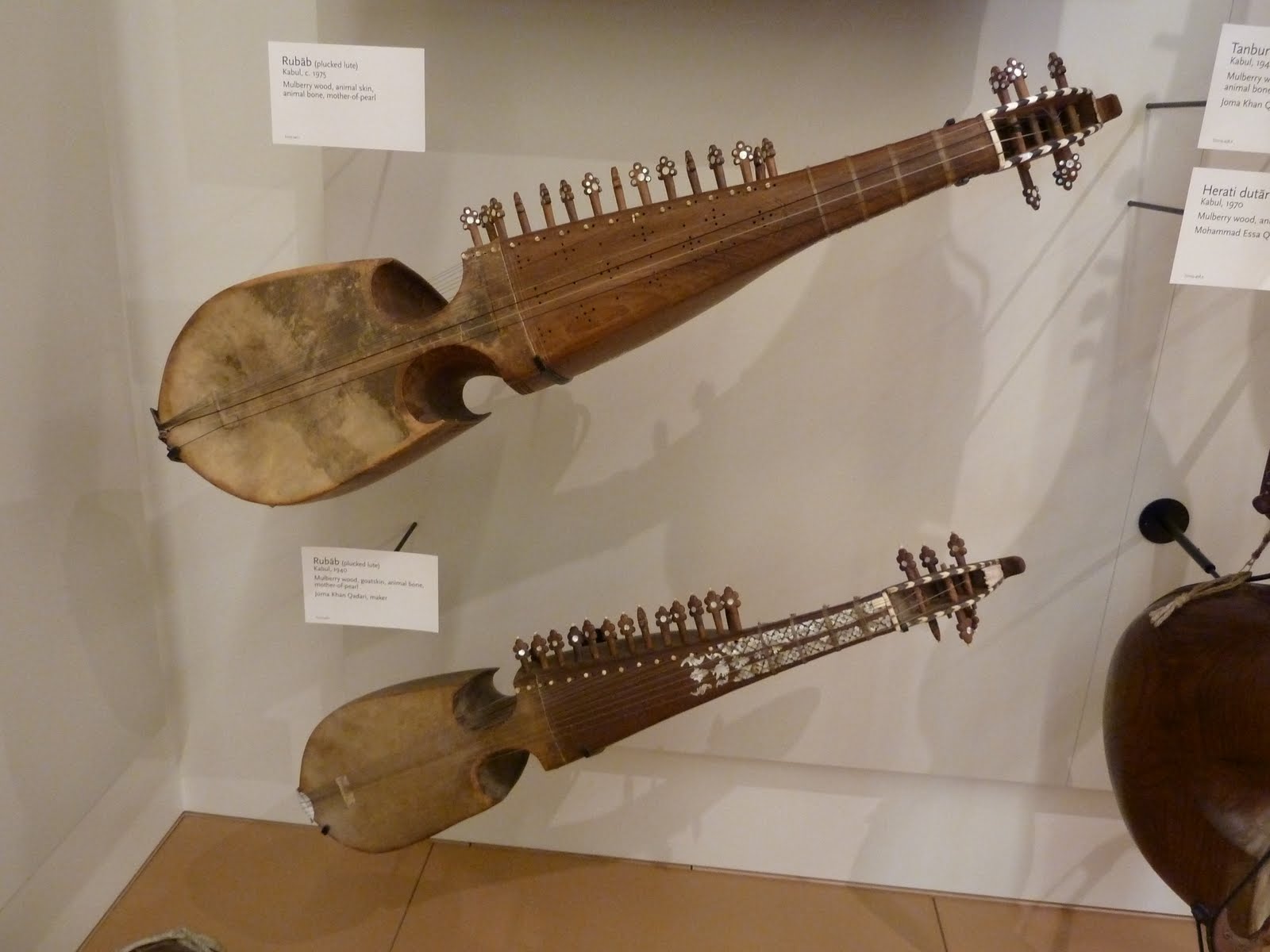 Hundewanderer.com: Musical Instrument Museum
