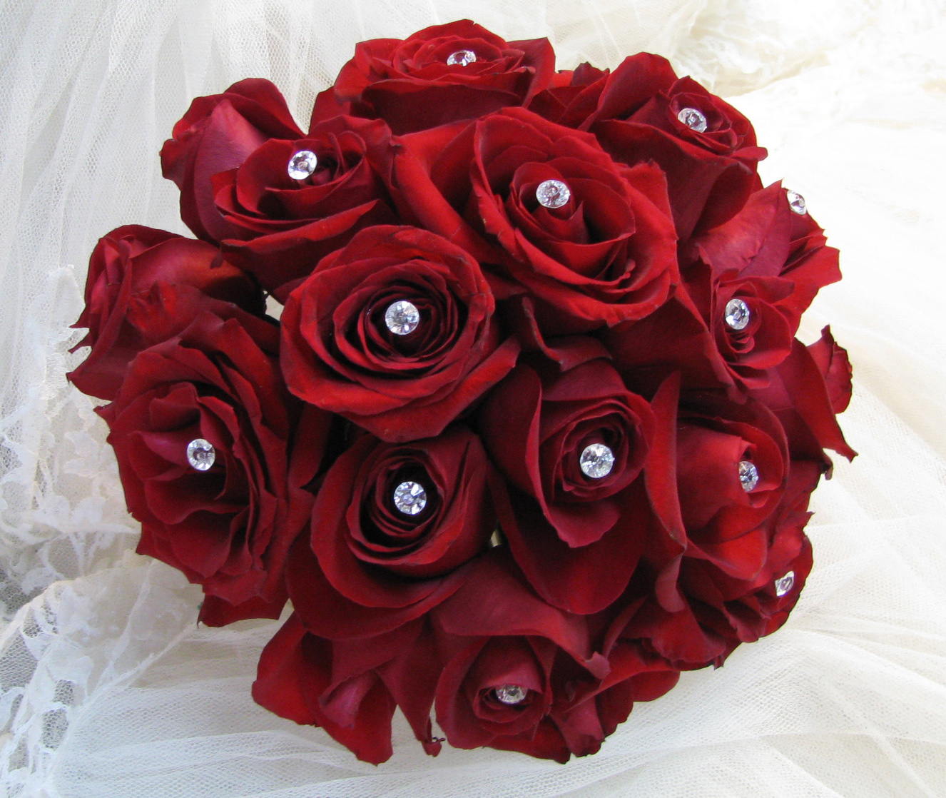 Earth Blossoms Flowers: Red Weddings