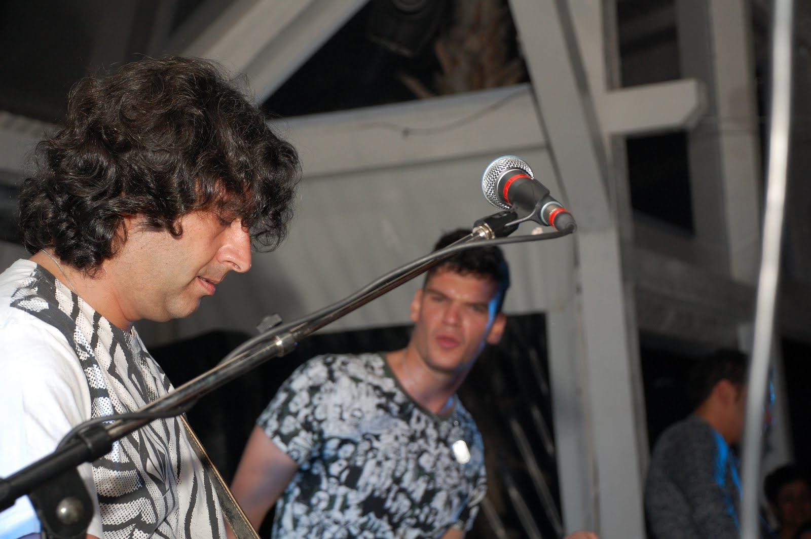 tudor chirilă: Vama @ Kazeboo