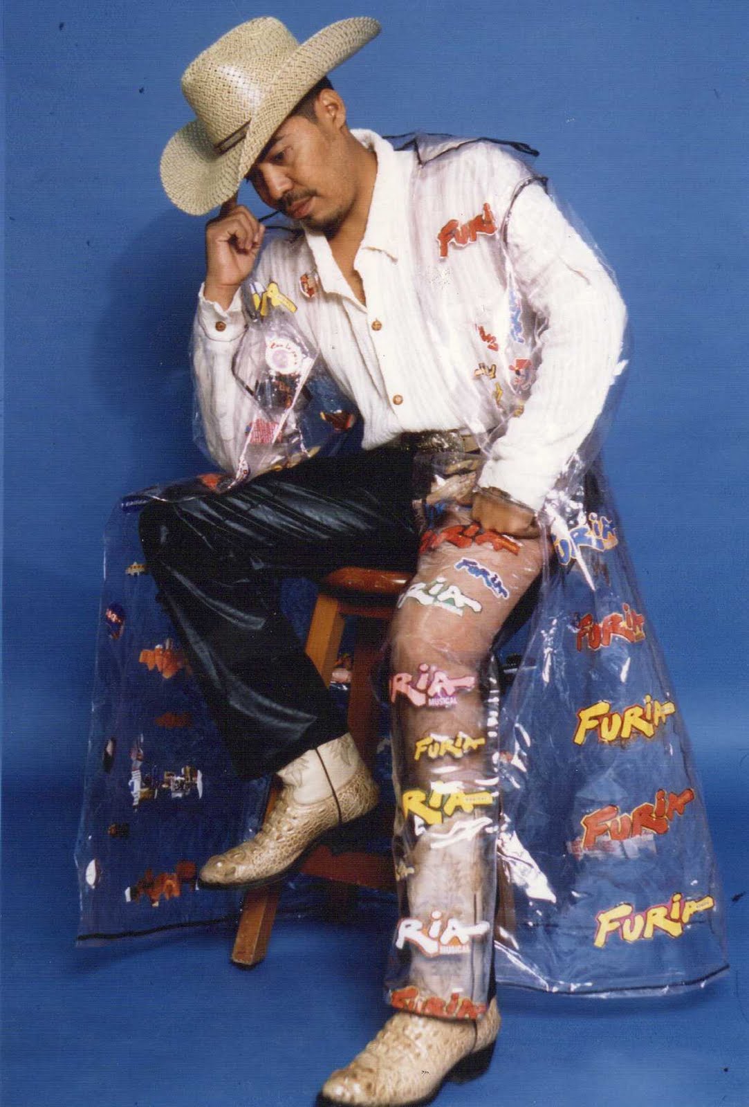 PORTAFOLIO DE VIDAL SANTOS: vidal santos el pitirijas en furia musical