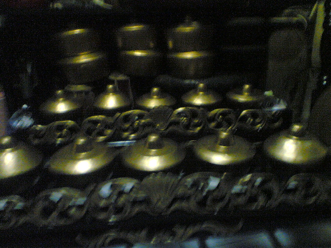 Bale Karawitan (Pengrajin Alat Musik Sunda): Harga Gamelan besi Bale ...