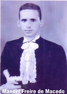 MANOEL MAURICIO FREIRE DE MACEDO: ANTONIO ALMEIDA DE MACEDO