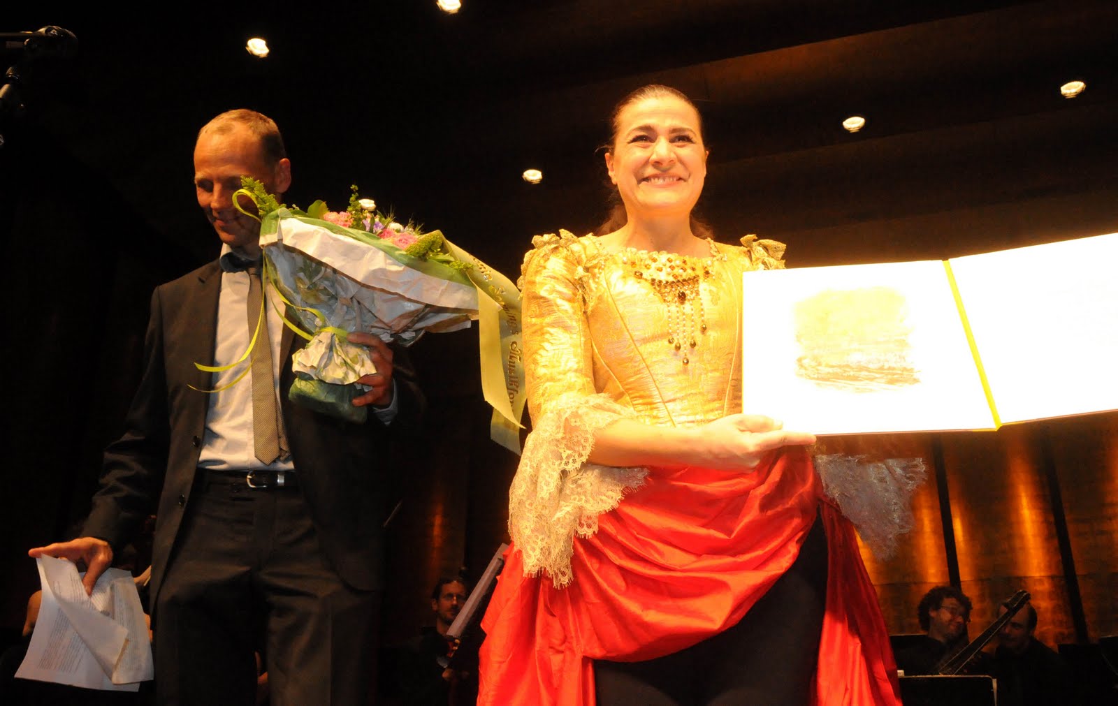 Jean Bartoli Facebook, Twitter » BOKEP SEJATI