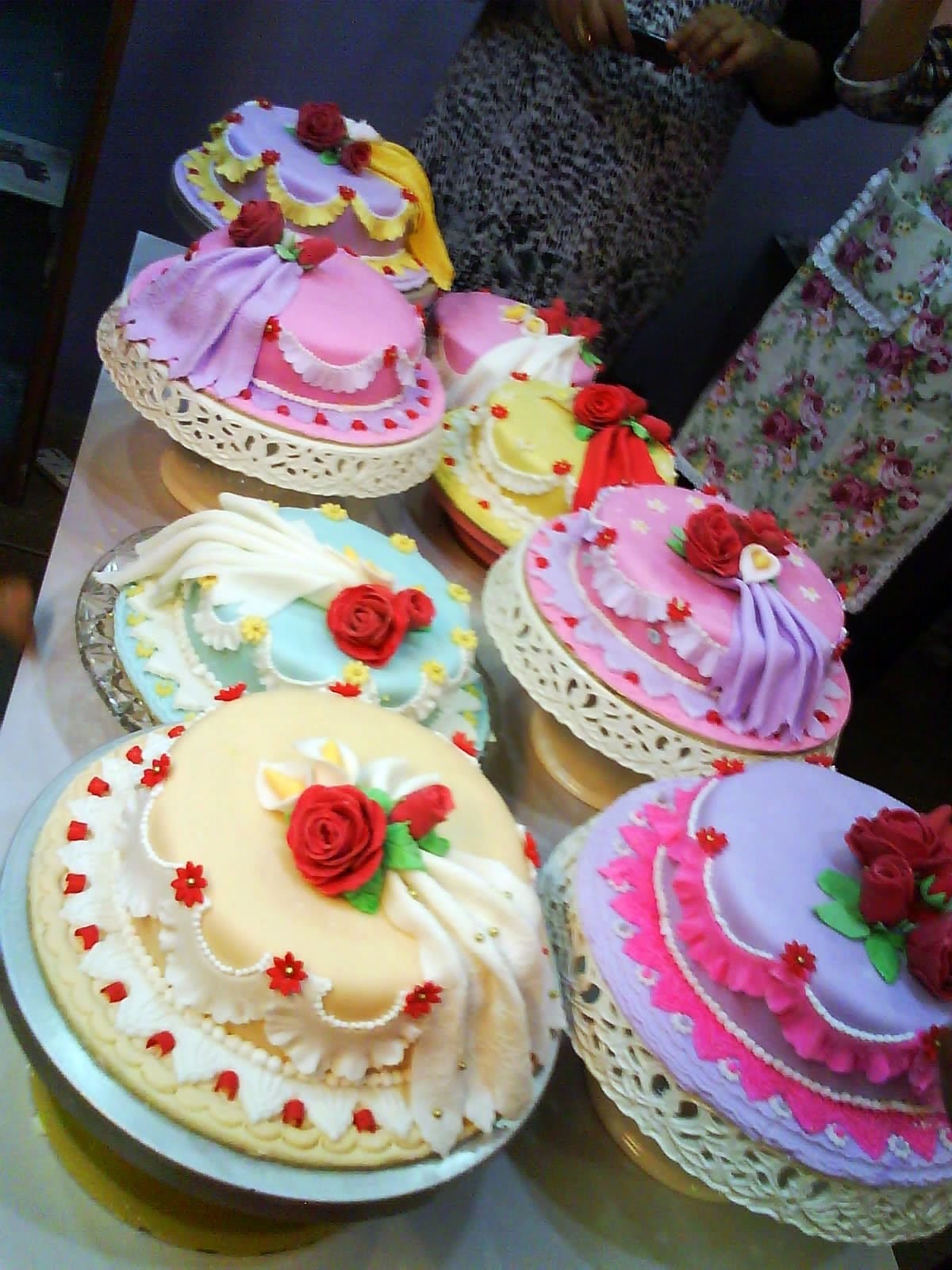 PG CakeCraft: FONDANT CAKE DECORATING CLASS ON 13th NOV.
