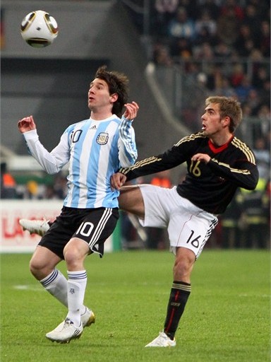 Foot Ball Player: Lionel Messi World Cup 2010 Football Gallery