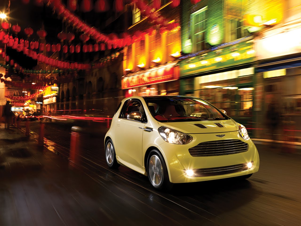 Auto Car Zone: 2011 Aston Martin Cygnet Car Gallery