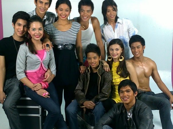 The young cast of Gimik 2010 The Best Top