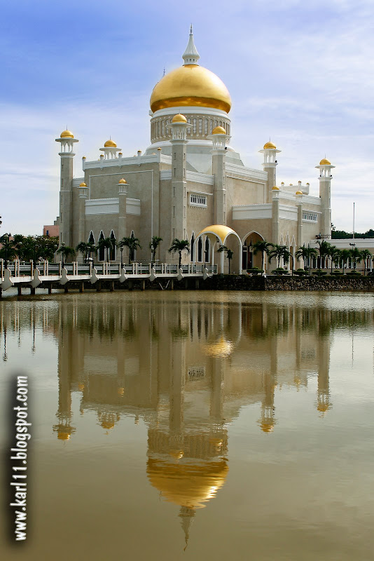Looking Through My Eyes: Masjid SOAS