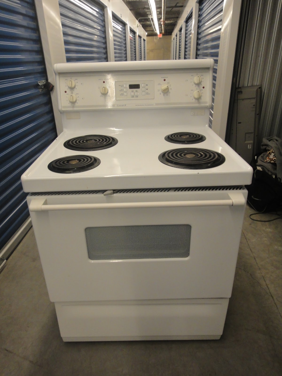 For Sale Pics: stove Concept II self cleaning oven