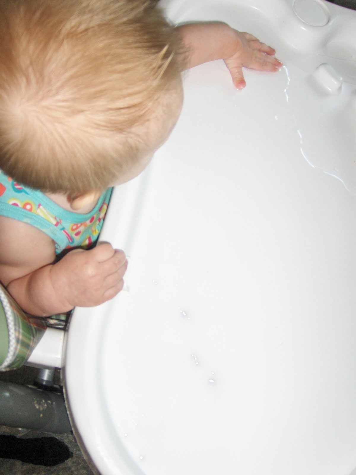 Baby Activity - Playing with Water - The Activity Mom