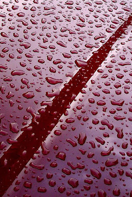 wallpaperforwalls: iphone-wallpaper-red-rain