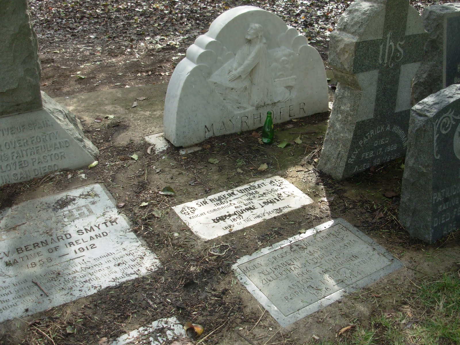 South San Diego County Graveyard Rabbit: Calvary Pioneer Memorial Park ...