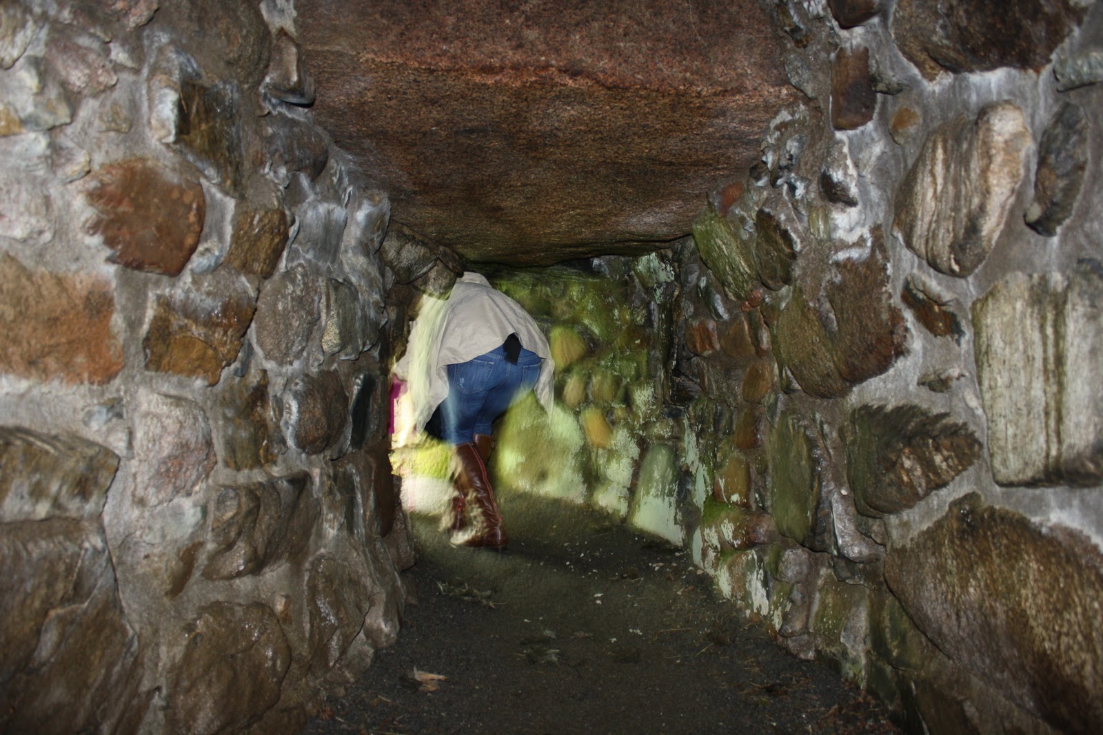 Where is kermit.com: 22 Sep -- Culsh Earth House and Braemer, Scotland