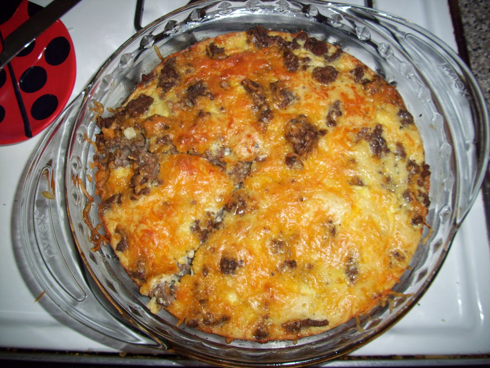 The Tote Trove: Impossibly Easy Cheeseburger in Paradise Pie