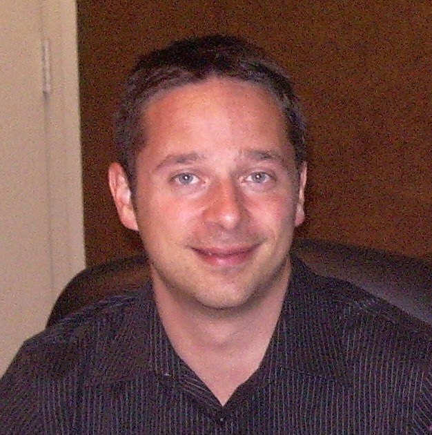 Kenton's Infotainment Scan: CreComm grad Dan Kenning, 1973 - 2009