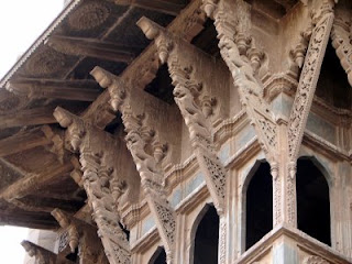 history of bijapur: Mehtar Mahal