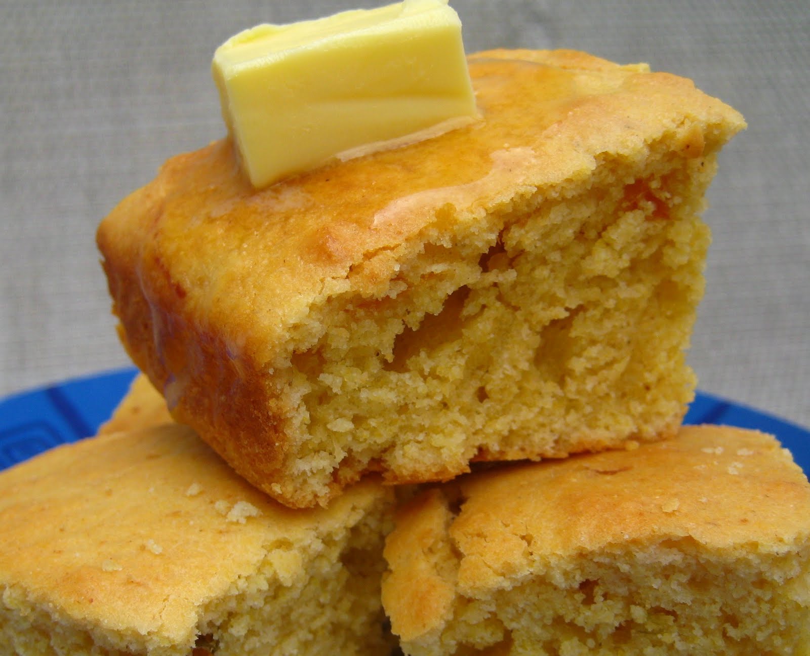 Sam Tan's Kitchen: Buttery Golden Northern Cornbread