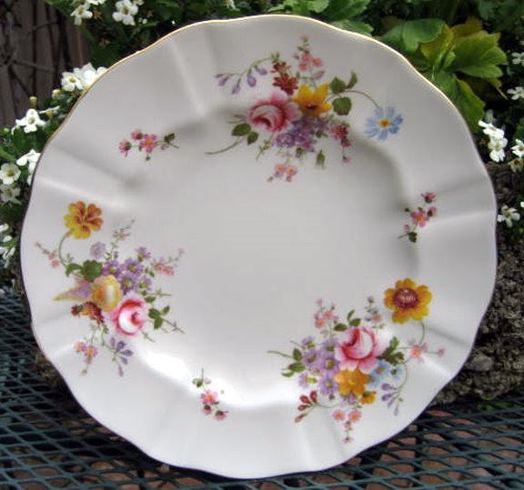 Holly Lane Antiques Celebrate Spring