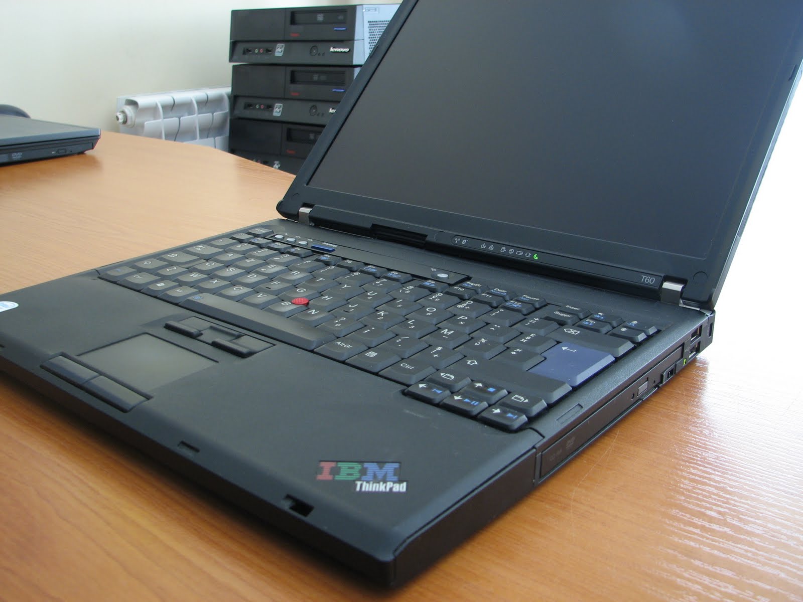 IBM Thinkpad T60 - Core2Duo T7200 срещу Core Duo T2300 | Retro-PC-Mania ...