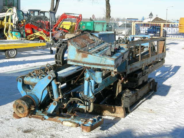 INSTALATIE DE FORAJ ORIZONTAL TechniC 3.2 t Instalatii de forat Foreze ...