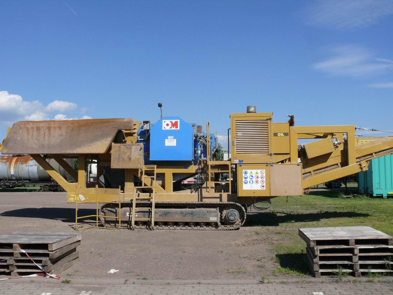 CONCASOR MOBIL OM ARGO PE SENILE second hand de vanzare concasoare ...