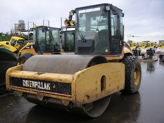 Cilindru Compactor CAT CS 583 E de vanzare second hand import vand ...