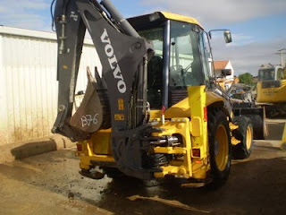 VOLVO BL61 BULDOEXCAVATOR Second Hand de vanzare 26400 Euro