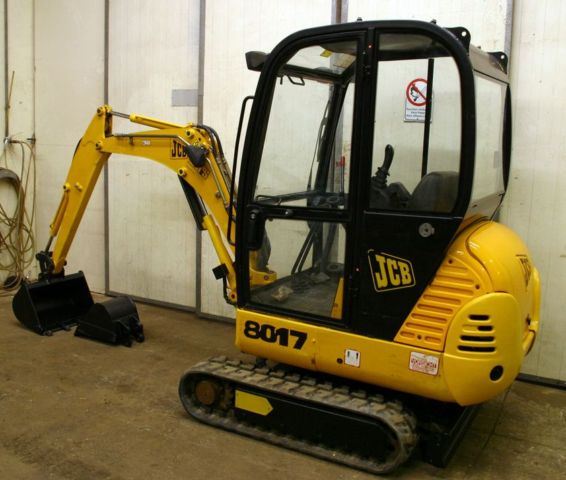 Miniexcavator JCB 8017 1.7t mini excavatoare mici de vanzare din 2001 ...
