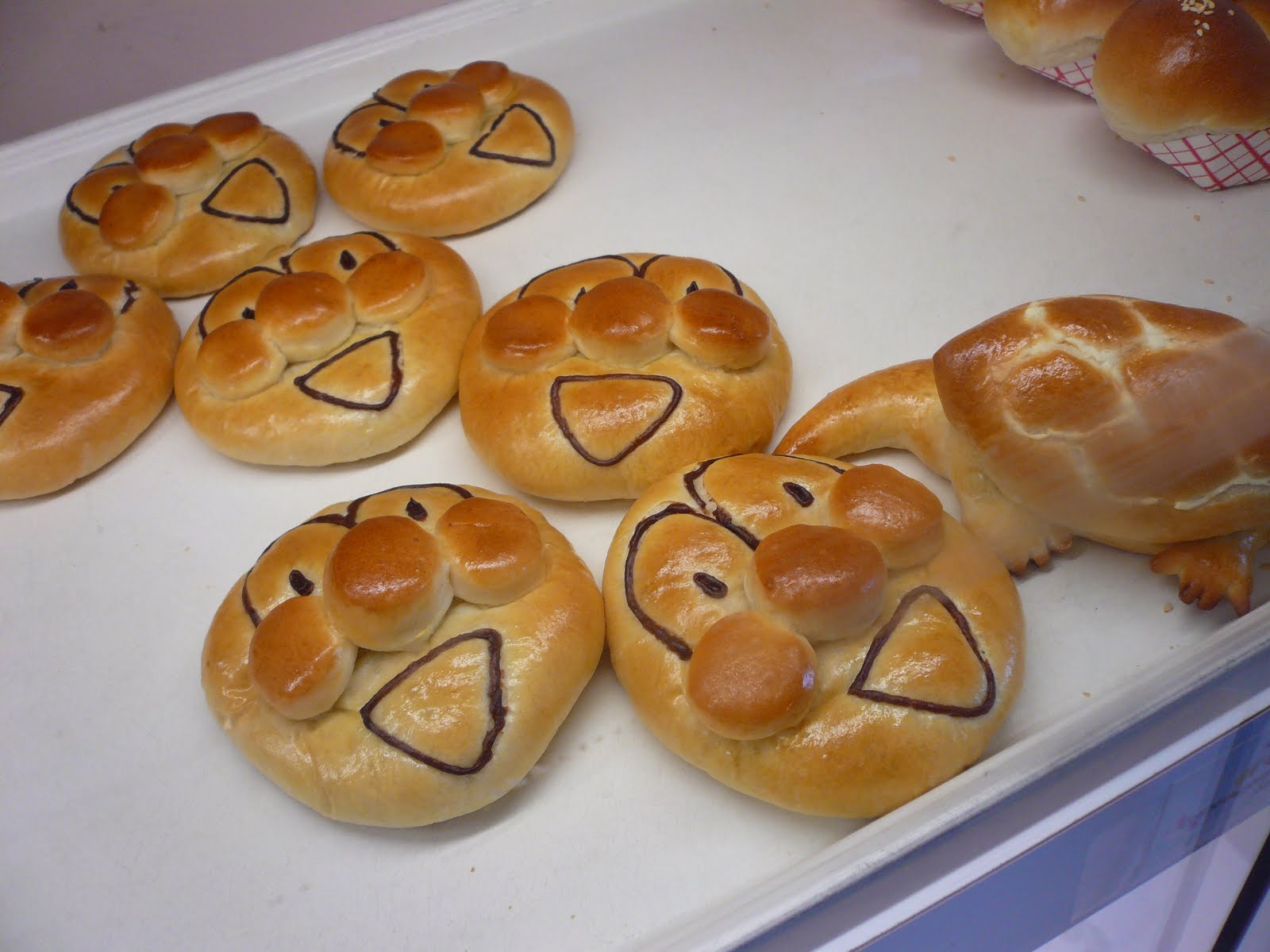 This is Gonna Be Good: Pastry House Hippo, Novi, MI