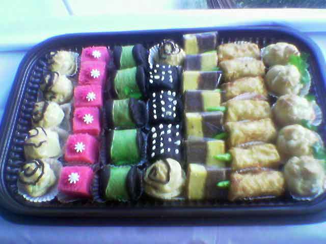 SALMA CAKE: kue nampan