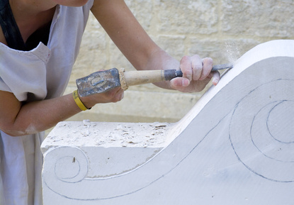 SARL l'Art De La Pierre: Le tailleur de pierre