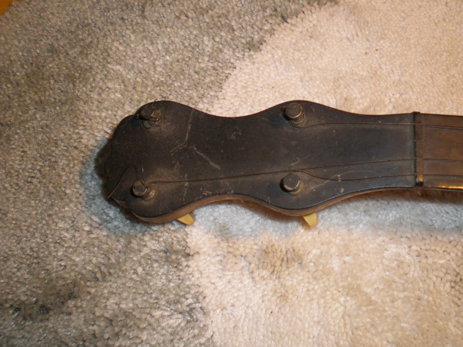 Broken Wing Guitar: Tenor 4 String Banjo