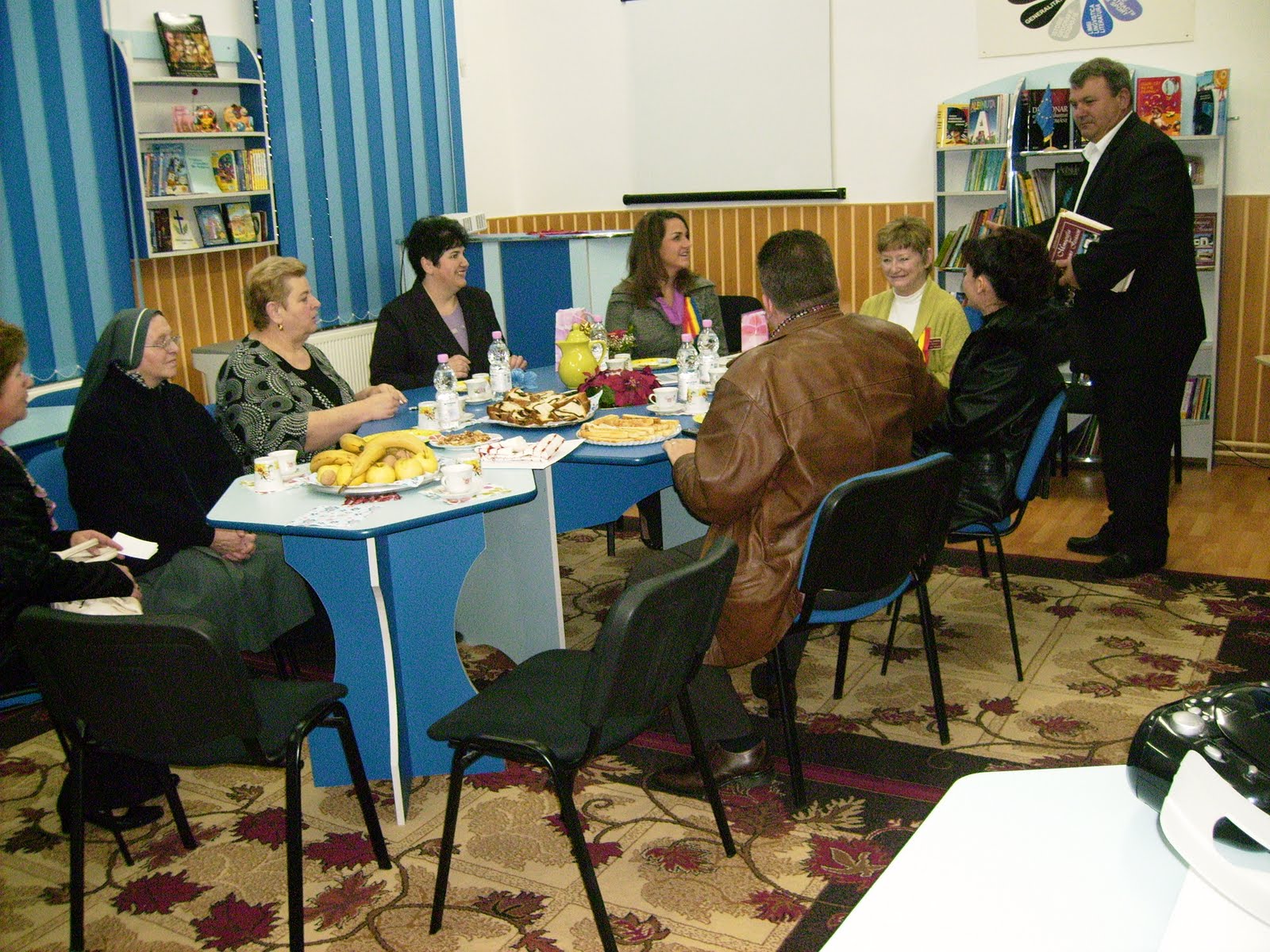 Scoala cu Clasele I-VIII Nr 1 Faraoani: Oaspeti americani la Faraoani