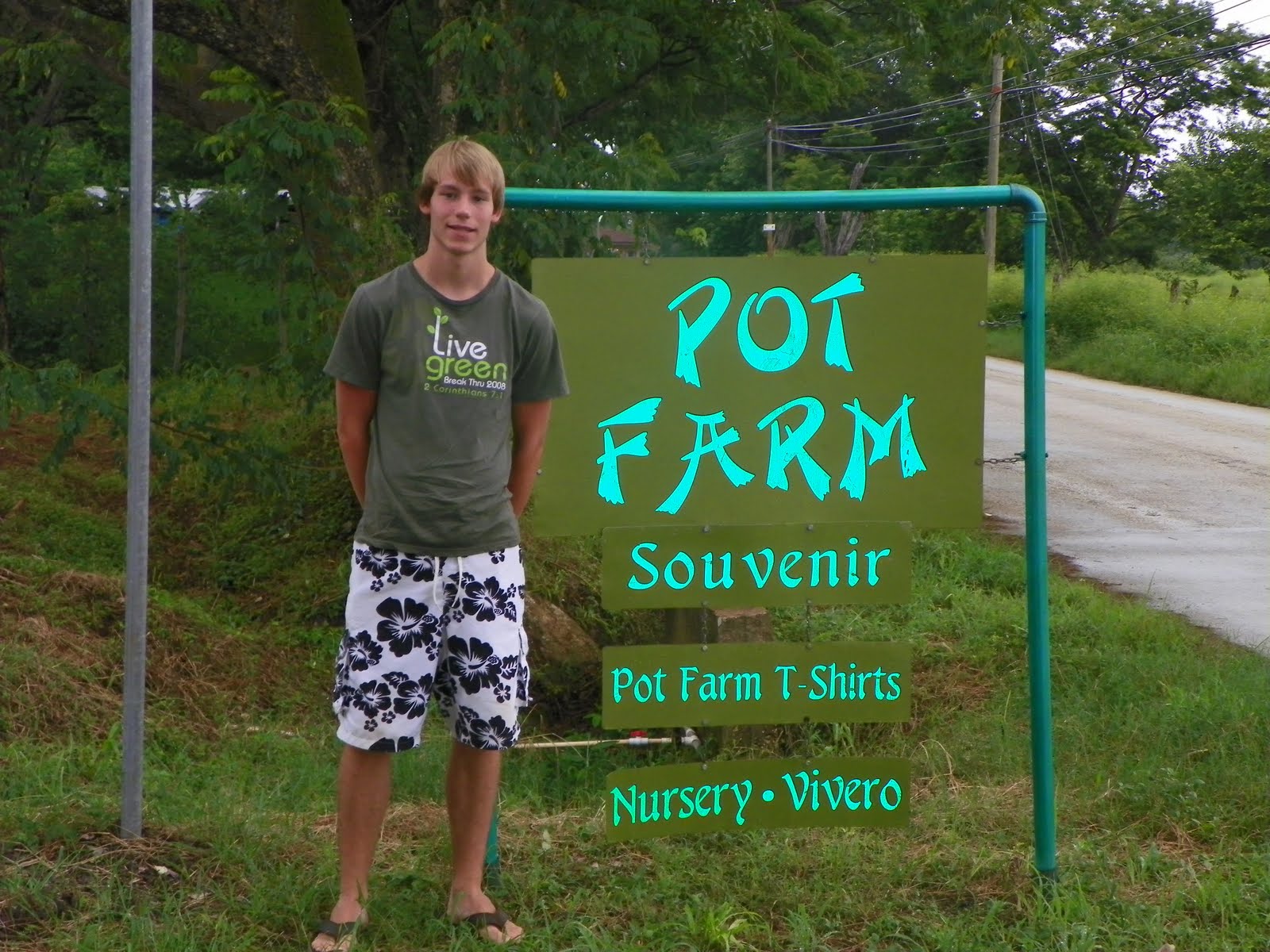 JoySpot: A visit to the pot farm