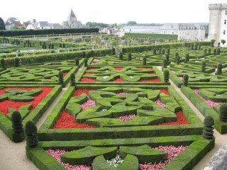 Jardines de Leyenda: JARDINES GEOMÉTRICOS, TOPIARIA.