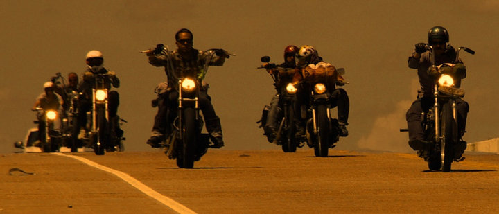 Highway Horrors Hot rods, Kustoms and Choppers: Por siempre dos ruedas.