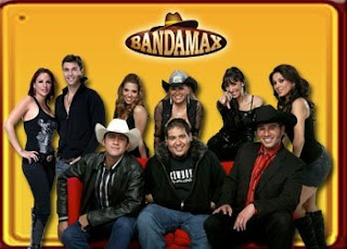 ¡BANDOLERA DE YOLO!: BANDAMAX CUMPLE 12 PRIMAVERAS