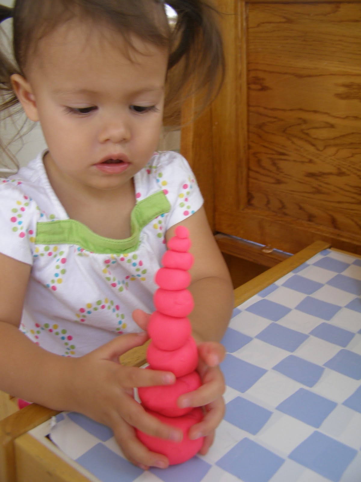 (Home)School of the Blogosphere: Playdough Size Classification