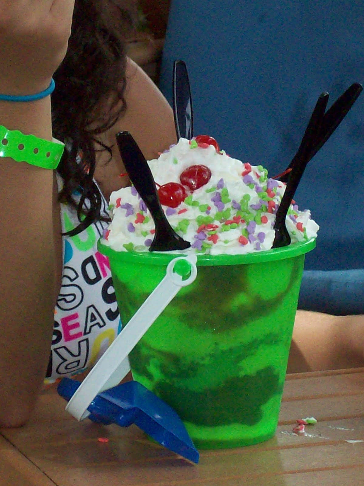 Ms. Congeniality: August 2010
