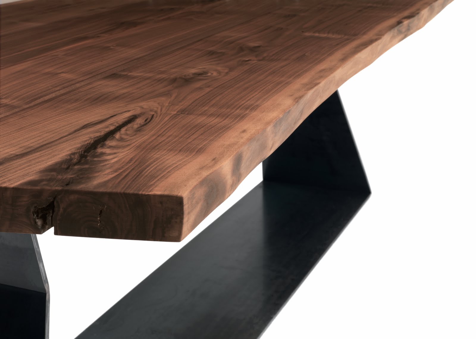 Company Profile - Riva 1920 - Profil d'entreprise ~ Design Scene