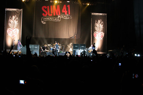 GREATEST BANDS WALLPAPERS: SUM 41