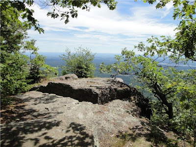 Gone Hikin': North-South Lake/Escarpment Trail, Catskill Forest ...