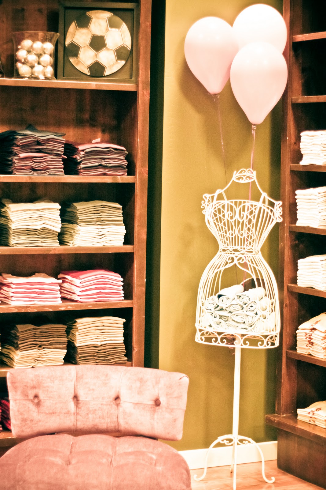 BebaPhotography: { Luv My Bling } -- Girlie Store -- Local Business ...