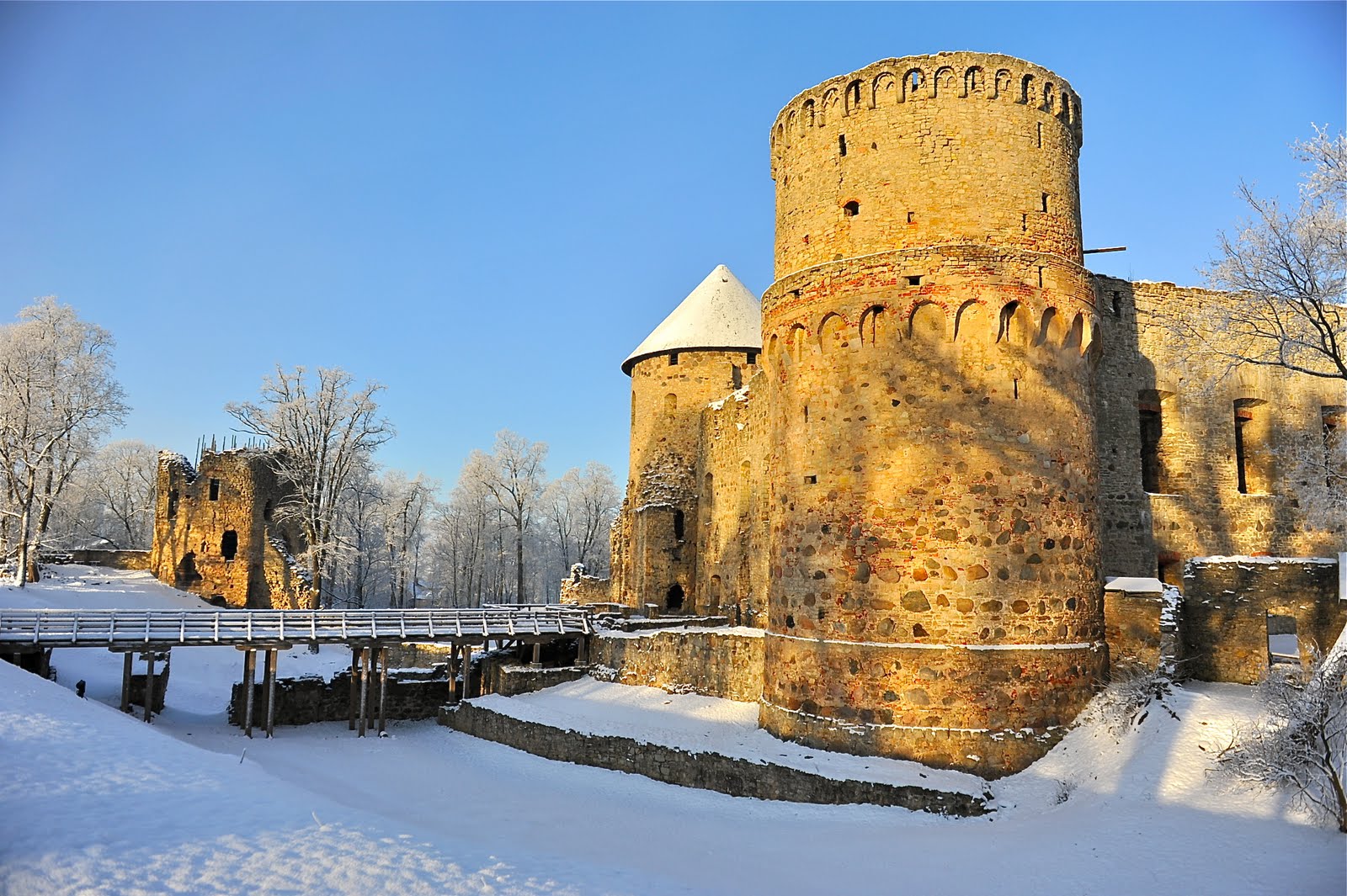 Merlin and Rebecca: Castle Hunting: Pils Cēsis