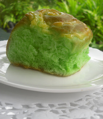 Pandan Custard Bread - Bisous À Toi