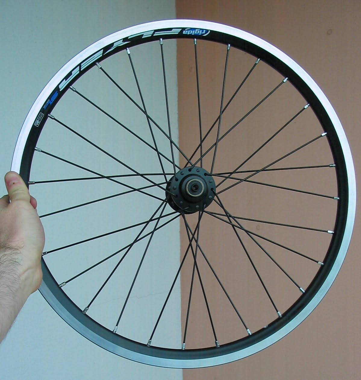 Custom Recumbent Wheels: DT Swiss 240S Rigida Flyer 28 spokes