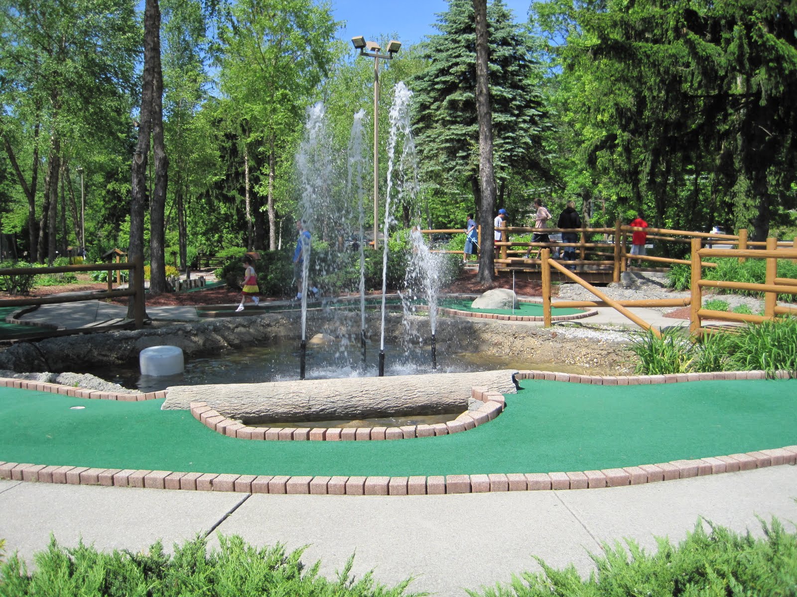 FOOD &FAMILY: thoughts of an at- home caregiver: MINI GOLF MONDAY ...