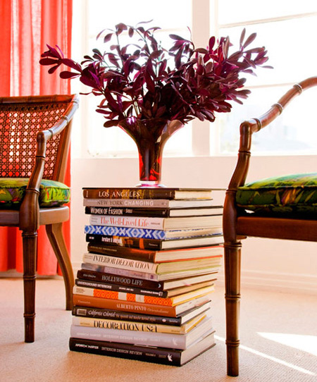 belle maison: Accessorizing with Books