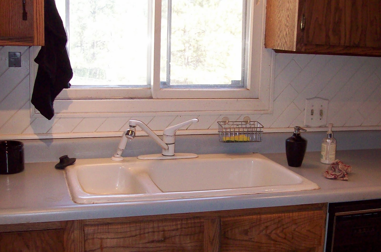 Creating the Faux Kitchen: The Sink