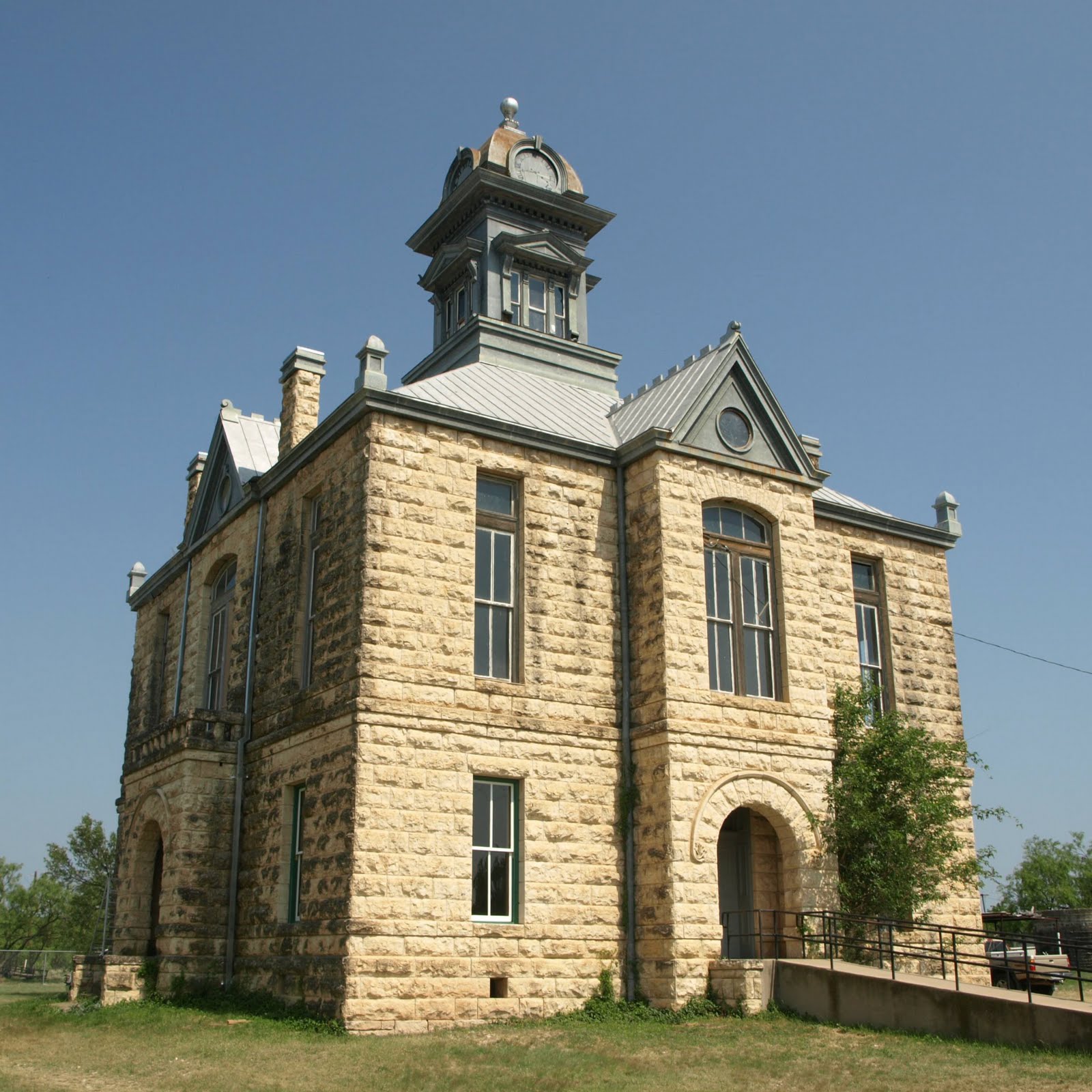 254 Texas Courthouses: Irion County Texas, Part 2